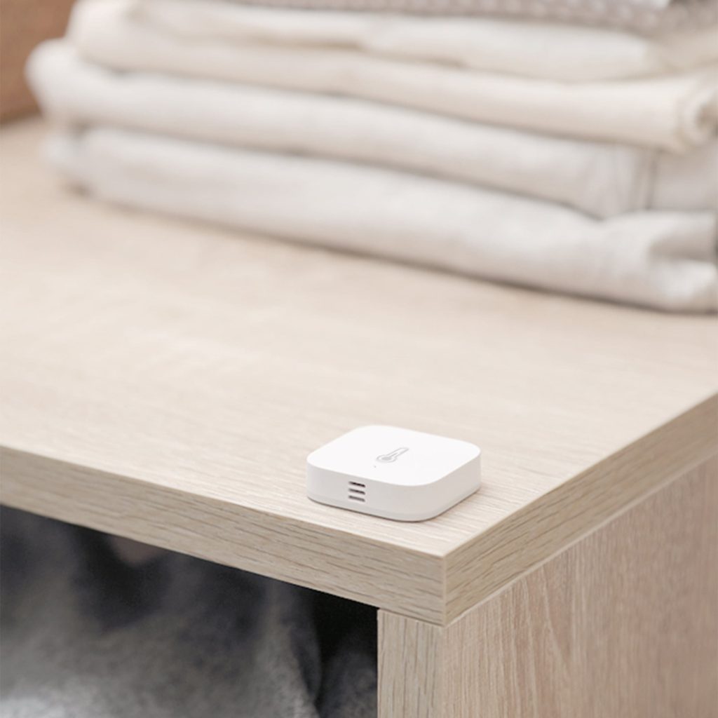 Aqara Temperature and Humidity Sensor - Aqara UK Shop