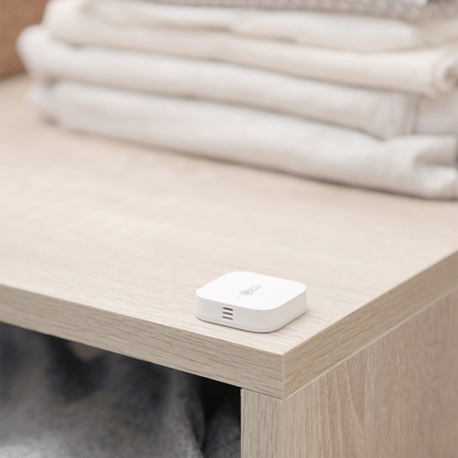 Aqara Temperature and Humidity Sensor T1 Trio Bundle - Aqara UK Shop